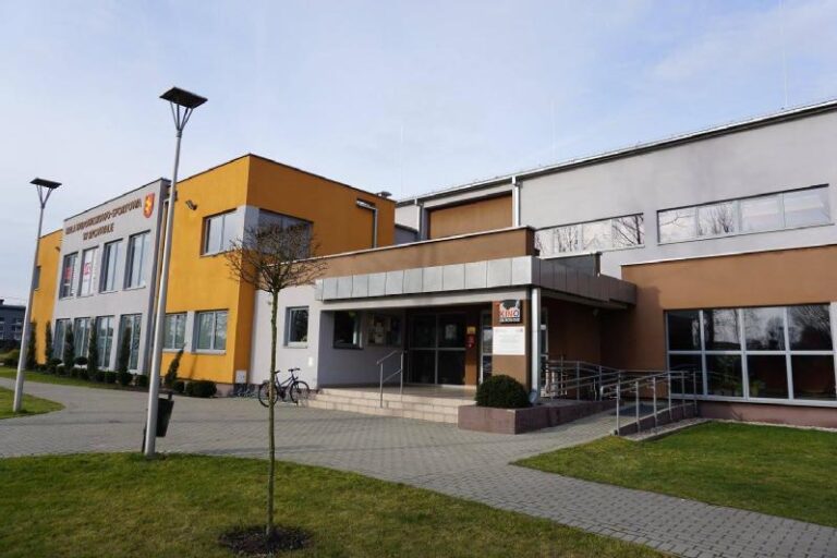 Kino za Rogiem w Rychwale - Kino Za Rogiem